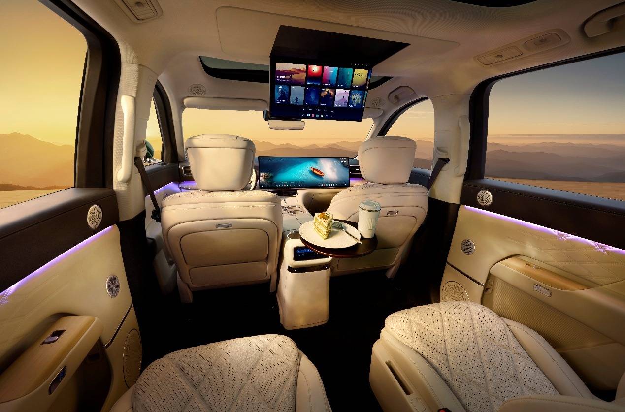 智享大六座旗舰SUV风云T11全球上市，限时抢鲜价17.99万元起！_搜狐汽车_搜狐网