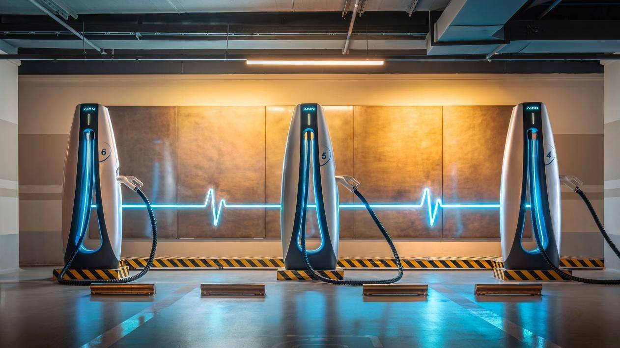 10.48万起!埃安i60震撼上市,大五座+1240km续航,春节一脚油回老家_搜狐汽车_搜狐网