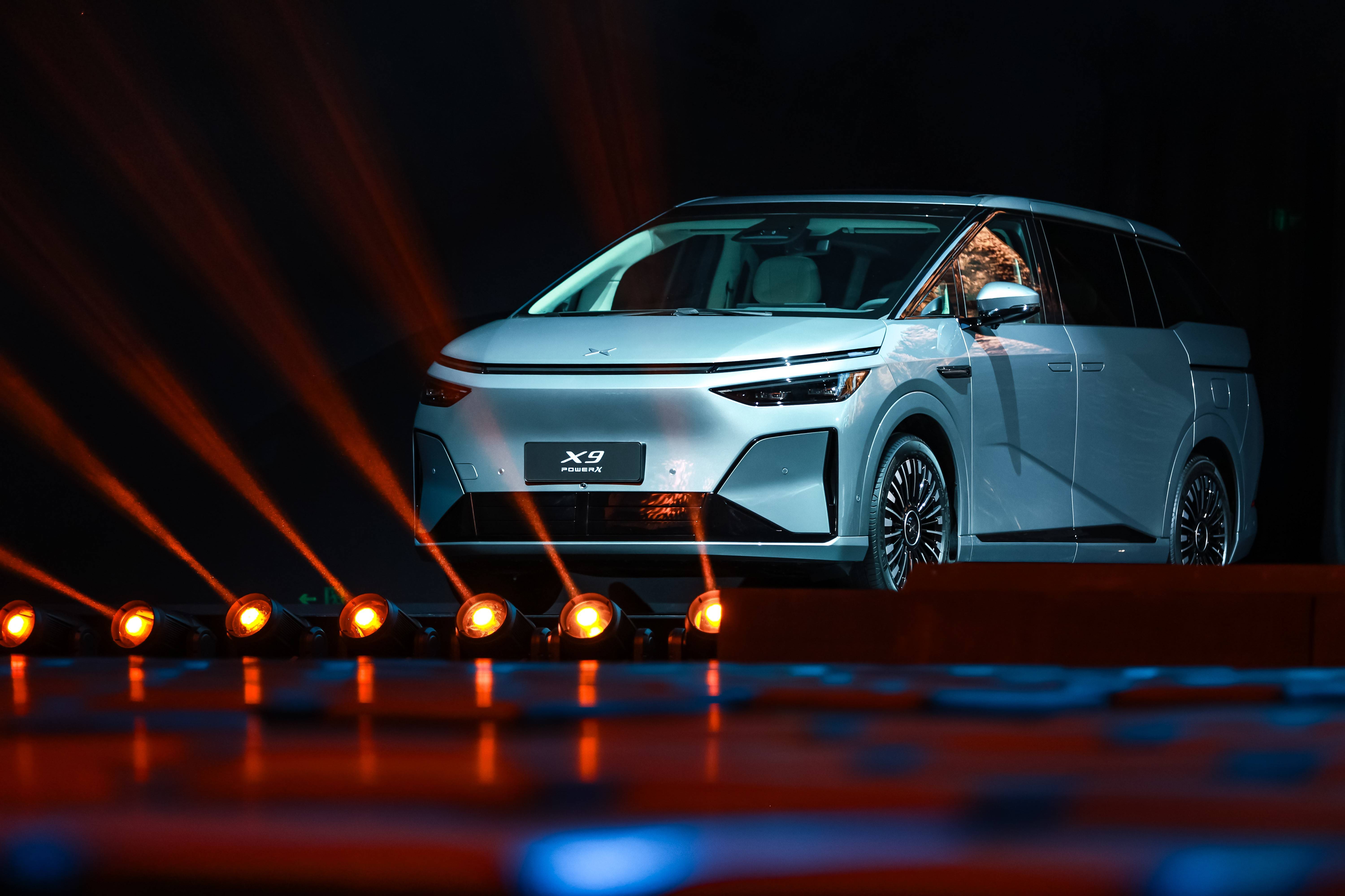 小鹏X9增程版上市：一台不像MPV的MPV？_搜狐汽车_搜狐网