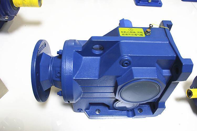 RF37-Y0.37KW-4P减速机RF37-YEJ0.37KW-4P-73.96-M4-0°参数分