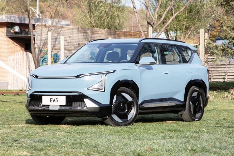 百变生活 不止一面 起亚EV5长续航版上市_搜狐汽车_搜狐网