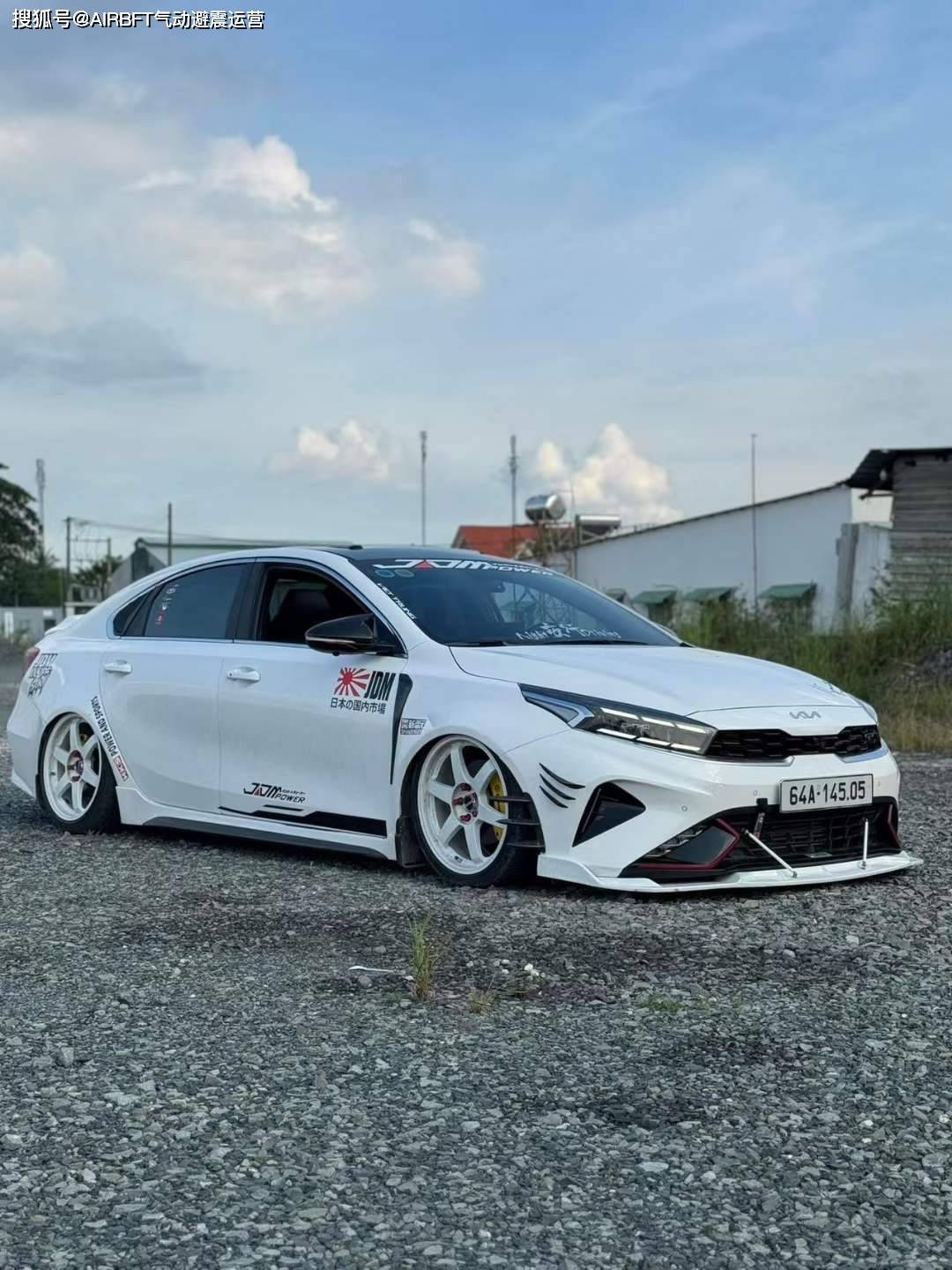 #燃爆的激情#起亚K3改装AIRBFT气囊减震_搜狐汽车_搜狐网