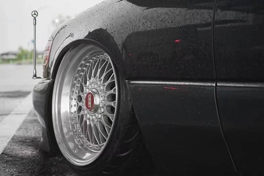 老车霸气奔驰W140改装AIRBFT气动避震_搜狐汽车_搜狐网