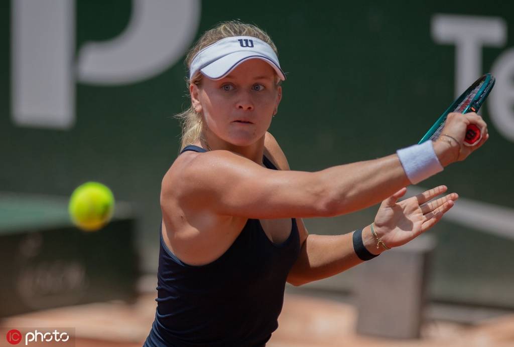 2024年WTA拉巴特大奖赛女单1/4决赛：斯特恩斯获胜-搜狐大视野-搜狐新闻