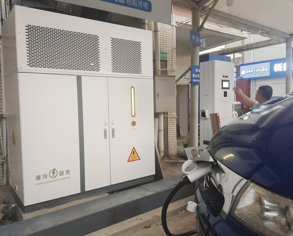 【重卡电动先锋】鸿嘉利300-400kW重卡充电桩：亮点与应用典范_搜狐汽车_搜狐网