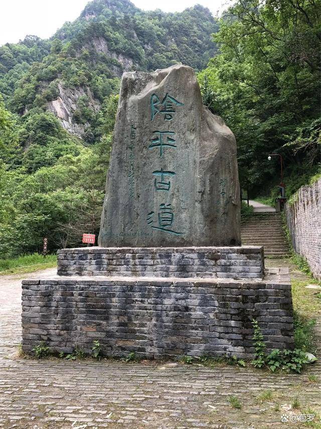 钟会与邓艾：历史上功成反而身死的两位名将_姜维_成都_蜀汉