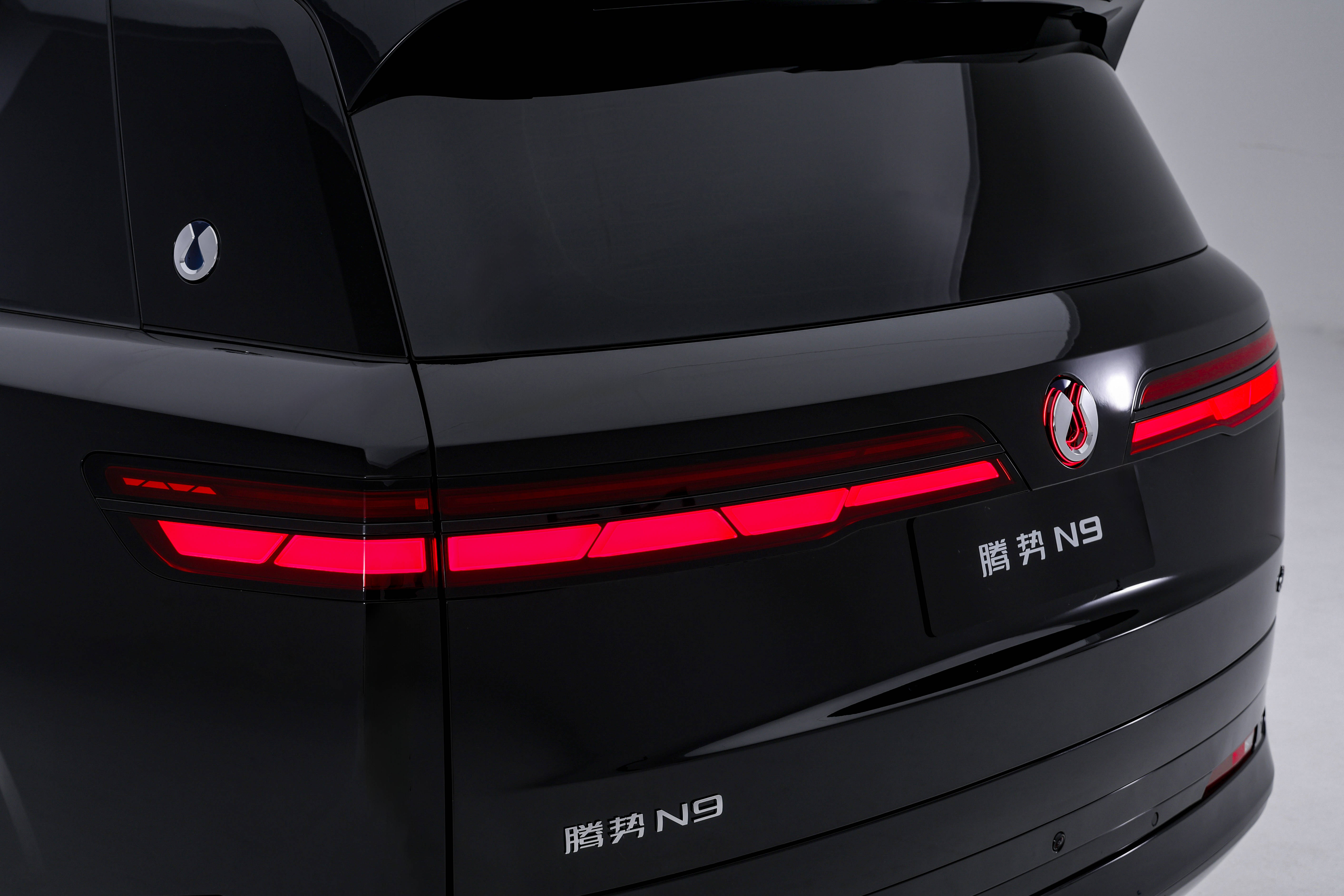 腾势N9全能旗舰SUV以38.98万-44.98万元售价震撼上市_搜狐汽车_搜狐网