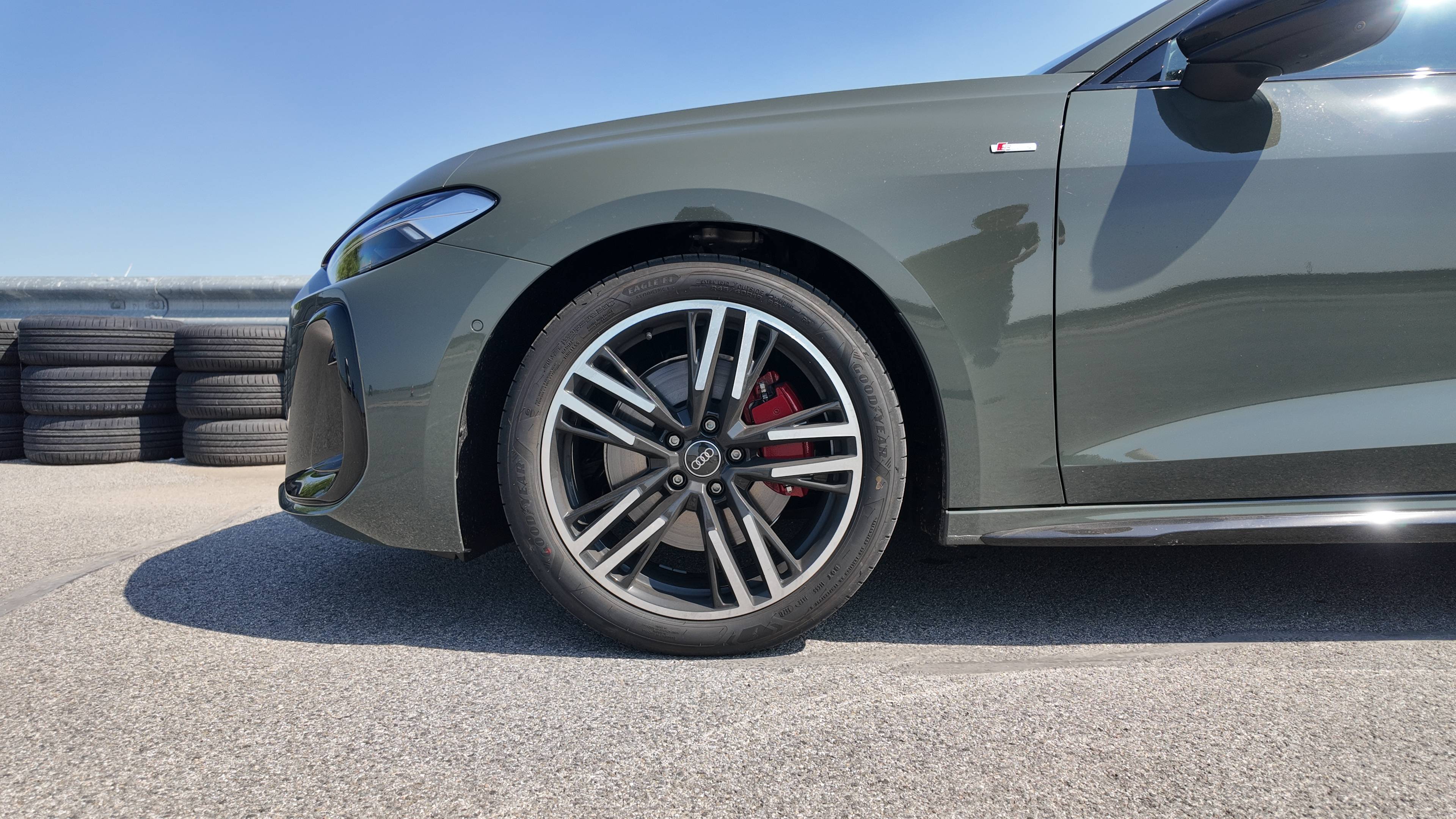 全新PPC平台/五代EA888加身 试驾一汽奥迪A5L_搜狐汽车_搜狐网