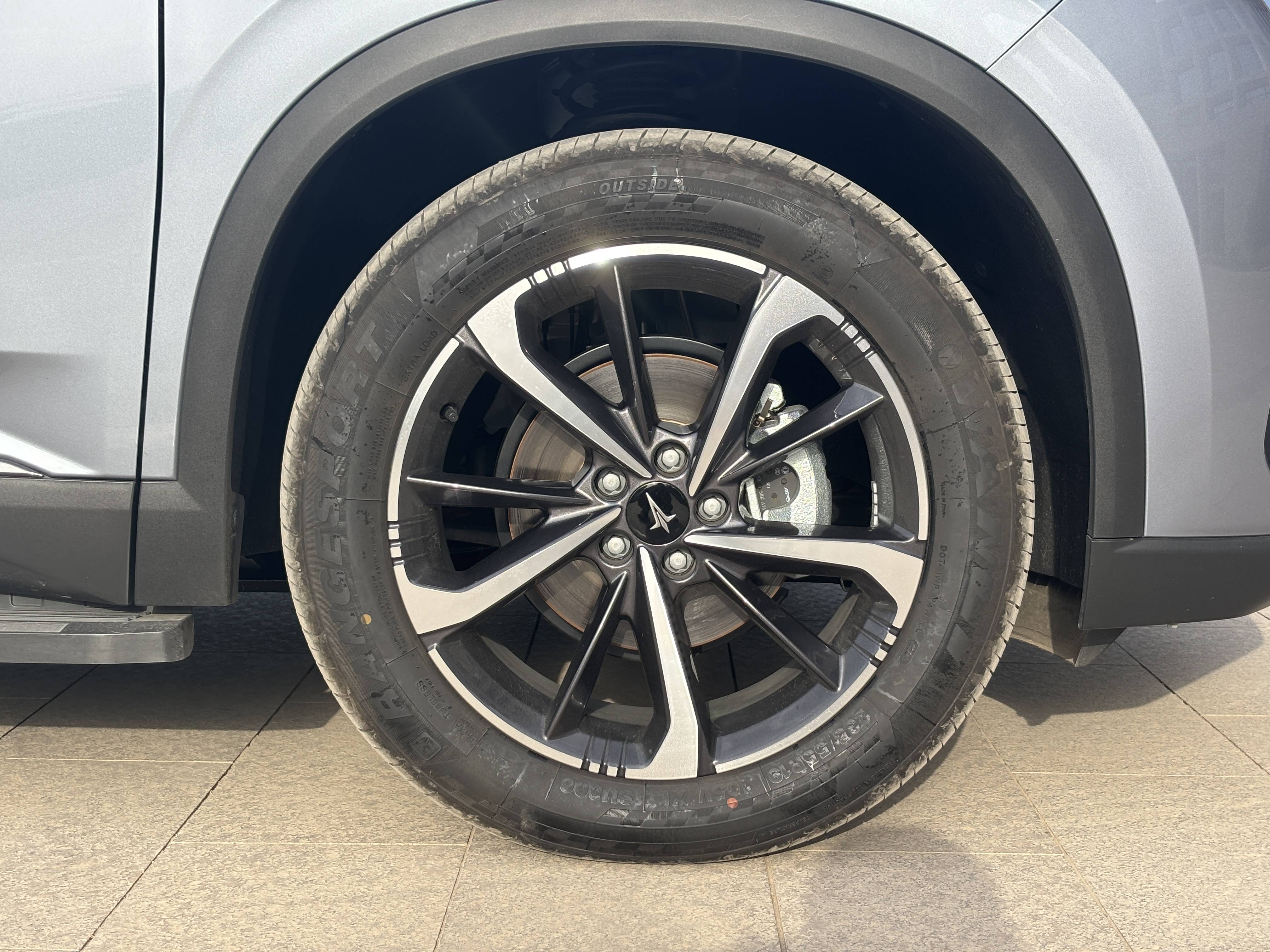 配L2级辅助驾驶/纯电续航520km 吐鲁番试驾示界06_搜狐汽车_搜狐网