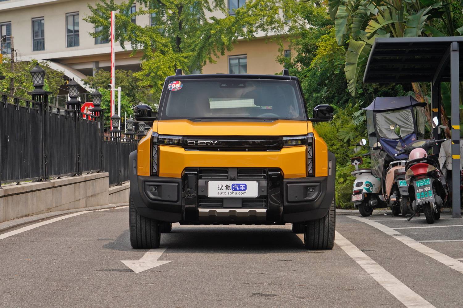 奇瑞风云X3L正式上市 超级置换价10.99万起/搭1.5T增程动力_搜狐汽车_搜狐网