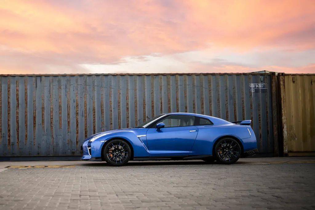 24年JDM重头戏，MotorHelix 1/18 Nissan R35 50th模型测评_搜狐汽车_搜狐网