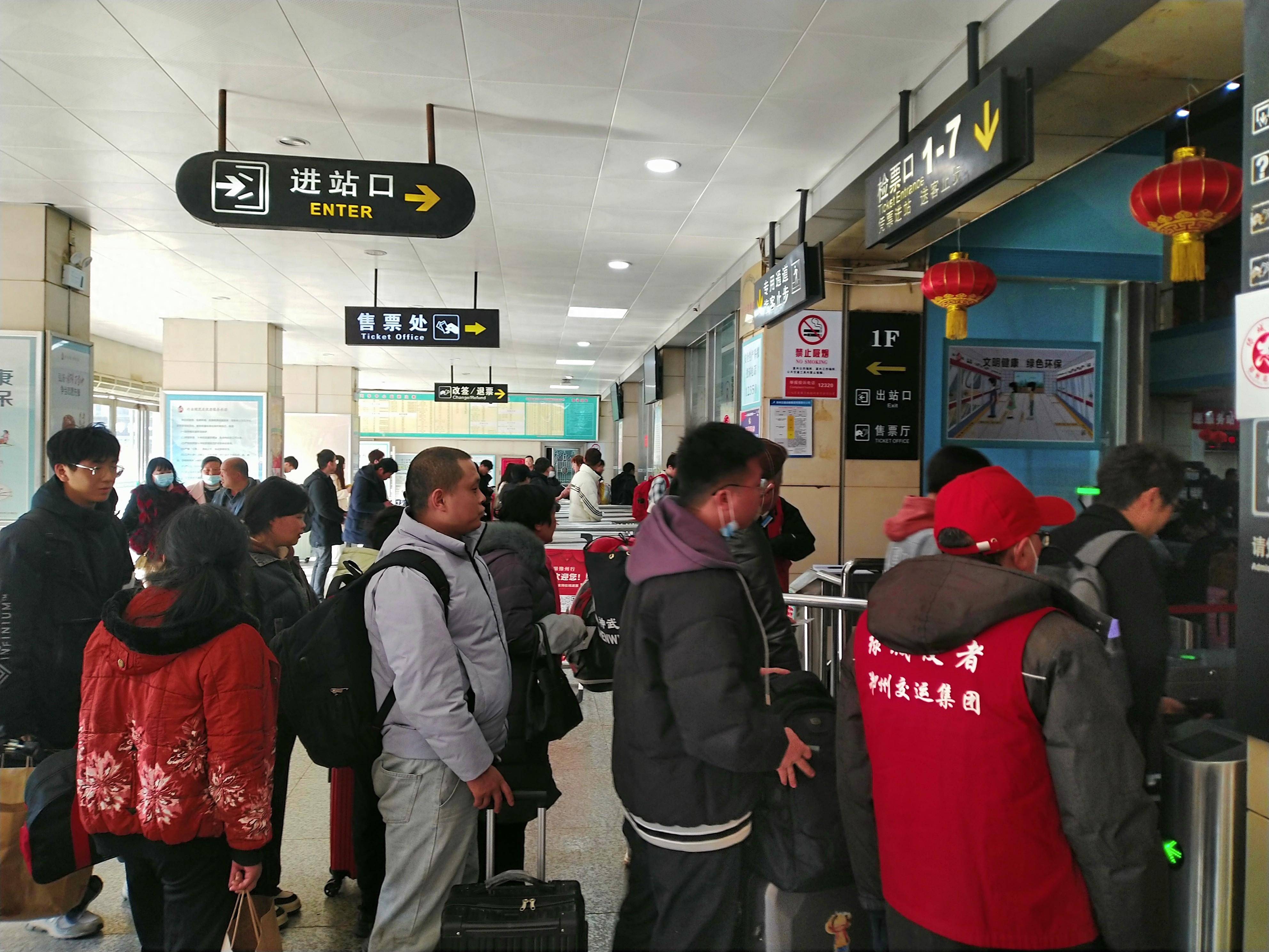 发送旅客12675人次！郑州各汽车站迎来节后返程高峰_班线_上海_南京