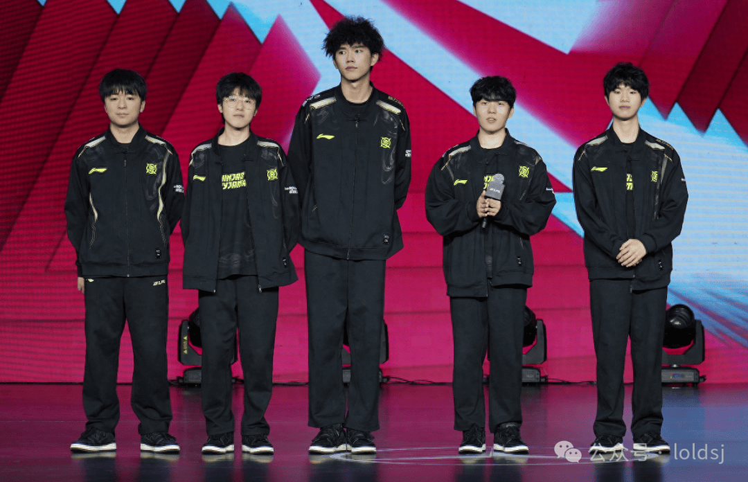 我，S8世界冠军！NIP鏖战五局击败WE，Rookie龙王责任局完美兜底_rookie_fofo_双方