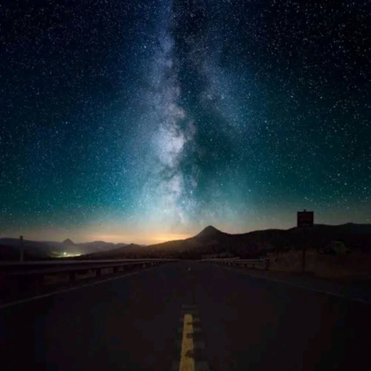 Ai辅助建模中的定制性优势主要是指（）。 A基于历史数据进行预测，为决策提供支持b自动化建模过程中的重复性工作c识别数据中的模式和趋势d引入新的建安全法科技引言