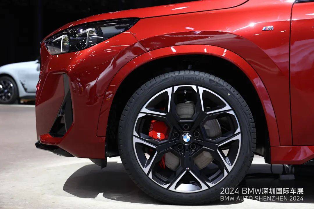 300匹马力！40万左右？宝马即将国产的全新X1 M35Li配置详解，值得买吗？_搜狐汽车_搜狐网