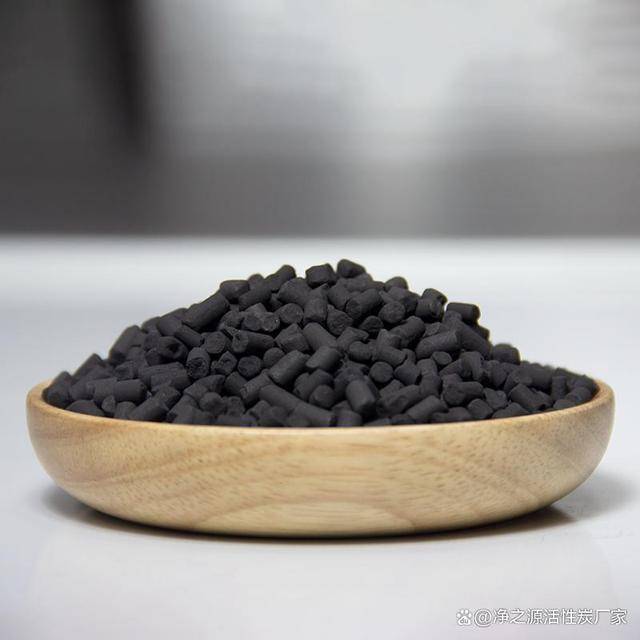 工业用活性炭多少钱一吨？2024工业活性炭价格表吸附黑色原料
