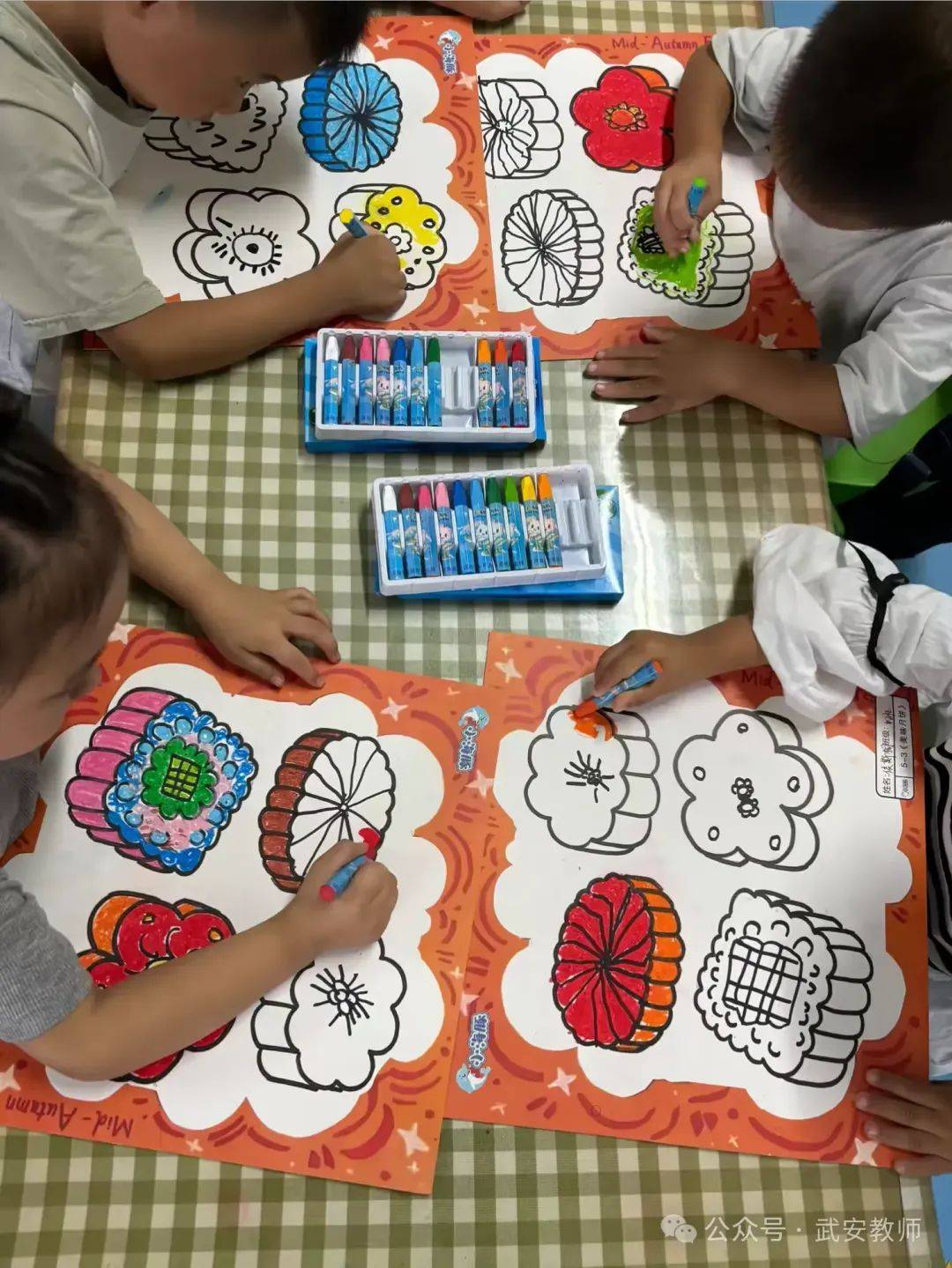 “萌娃知中秋 共赴月儿圆”—贺进中心幼儿园中班中秋节活动_工作_兆人之_家长