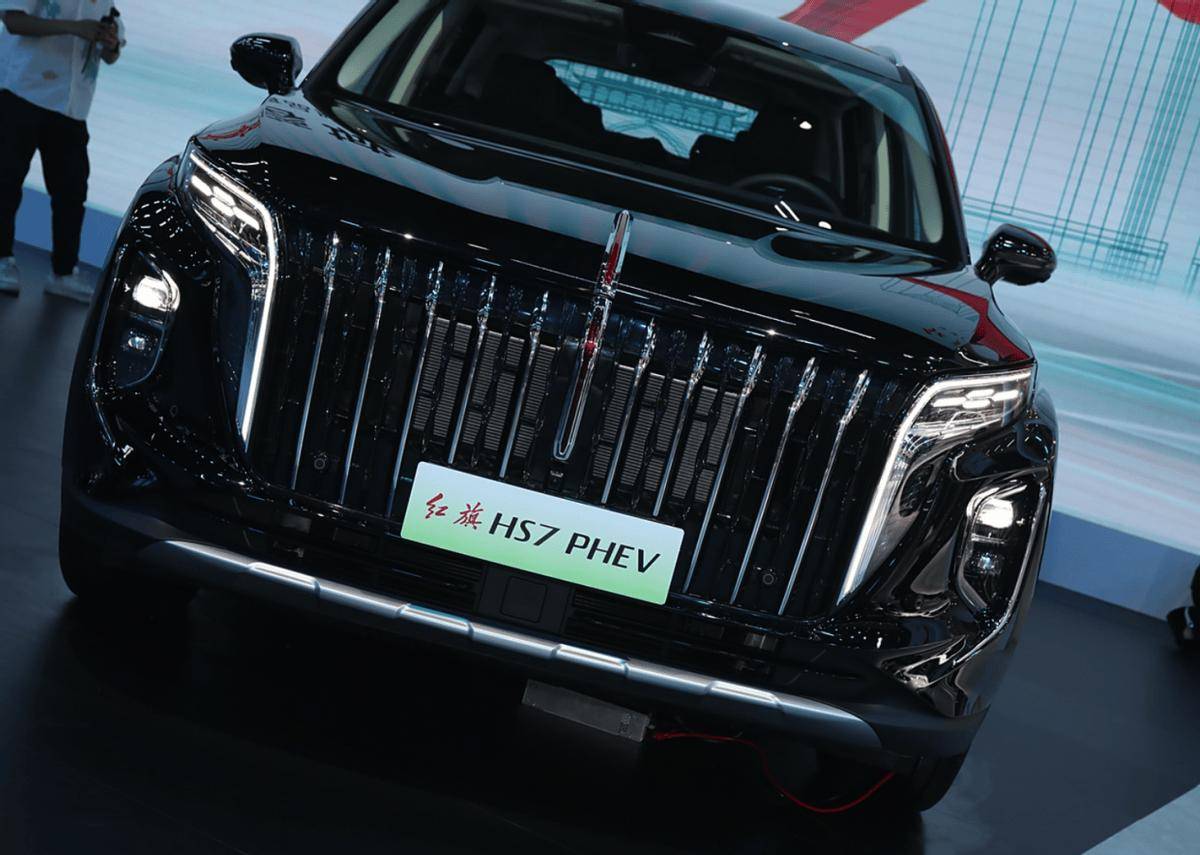 红旗HS7 PHEV：卓越续航里程，引领新能源SUV潮流-智能车-资讯-头部财经