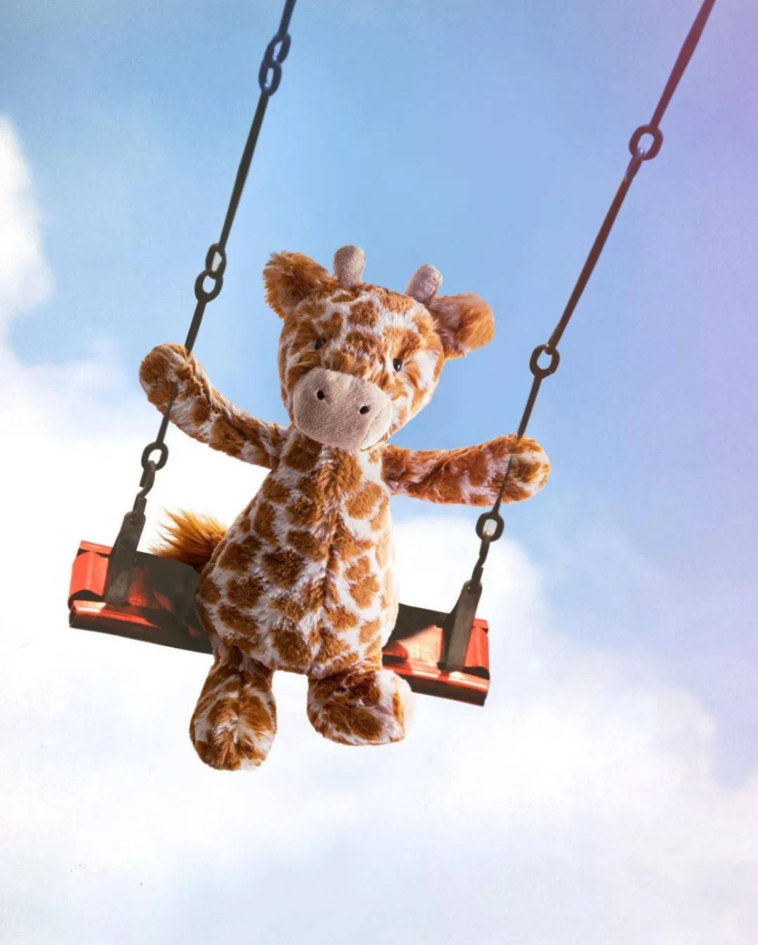 品牌故事｜Jellycat：一个让成年人情绪价值拉满的英国玩具品牌_Gatacre_William_设计