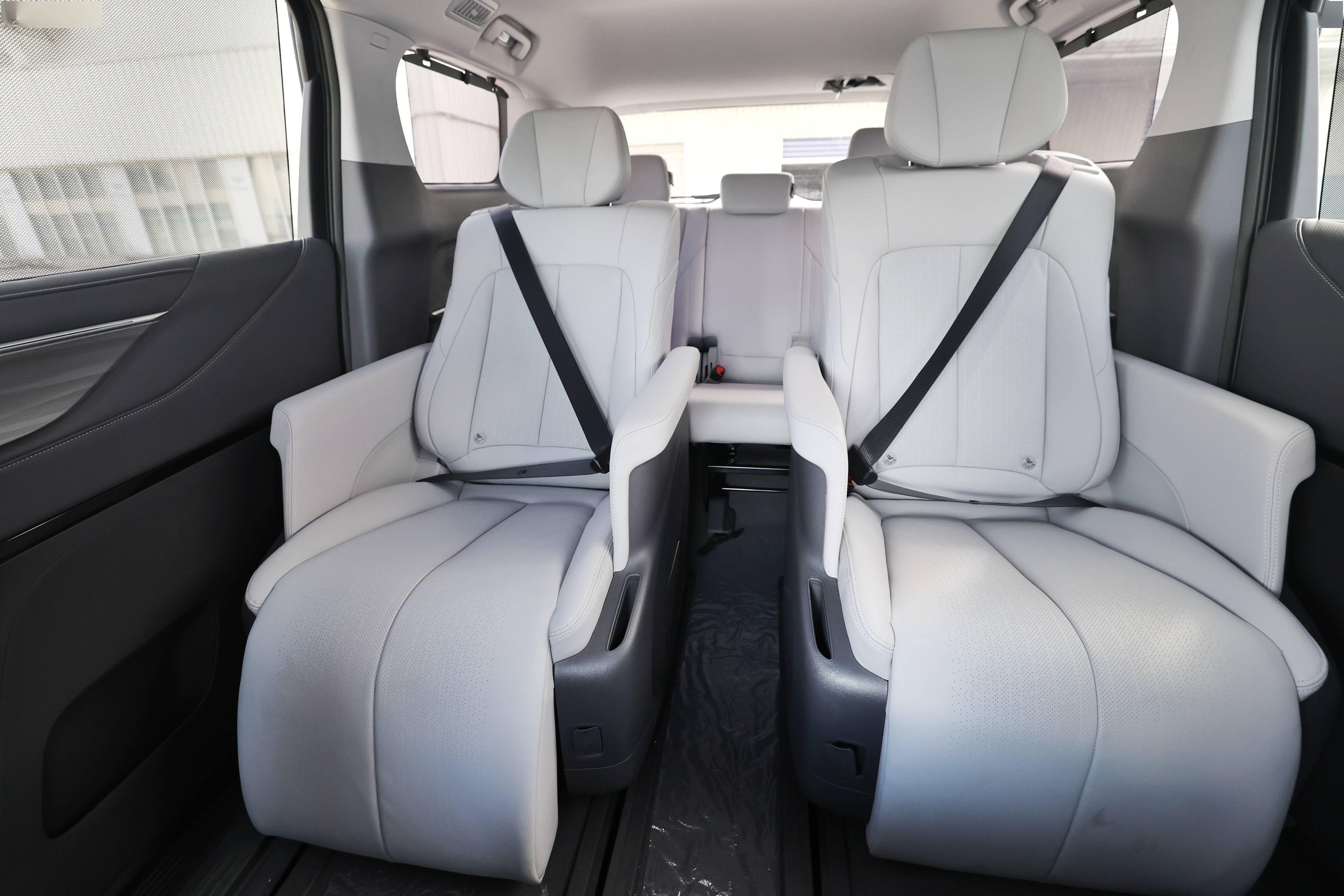 别克全新GL8陆尊10月31日上市，设计风格对标世纪_搜狐汽车_搜狐网