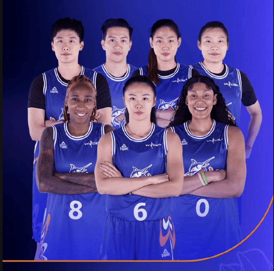 新赛季首秀新外援表现不俗，上海女篮仍以1分之差主场惜败_卡米拉·卡多佐_球员_WCBA