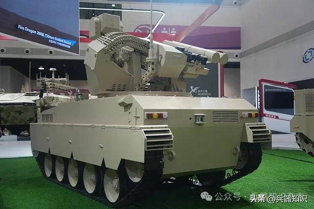 2024航展地面动态演示 之 VU-T10、VU-T5无人战车、机器狼_轻型_上图_扫雷车