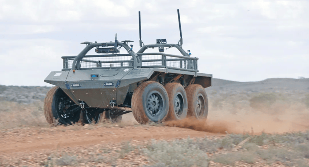 创造优势：在整个作战领域整合人工智能_技术_美国的_分析