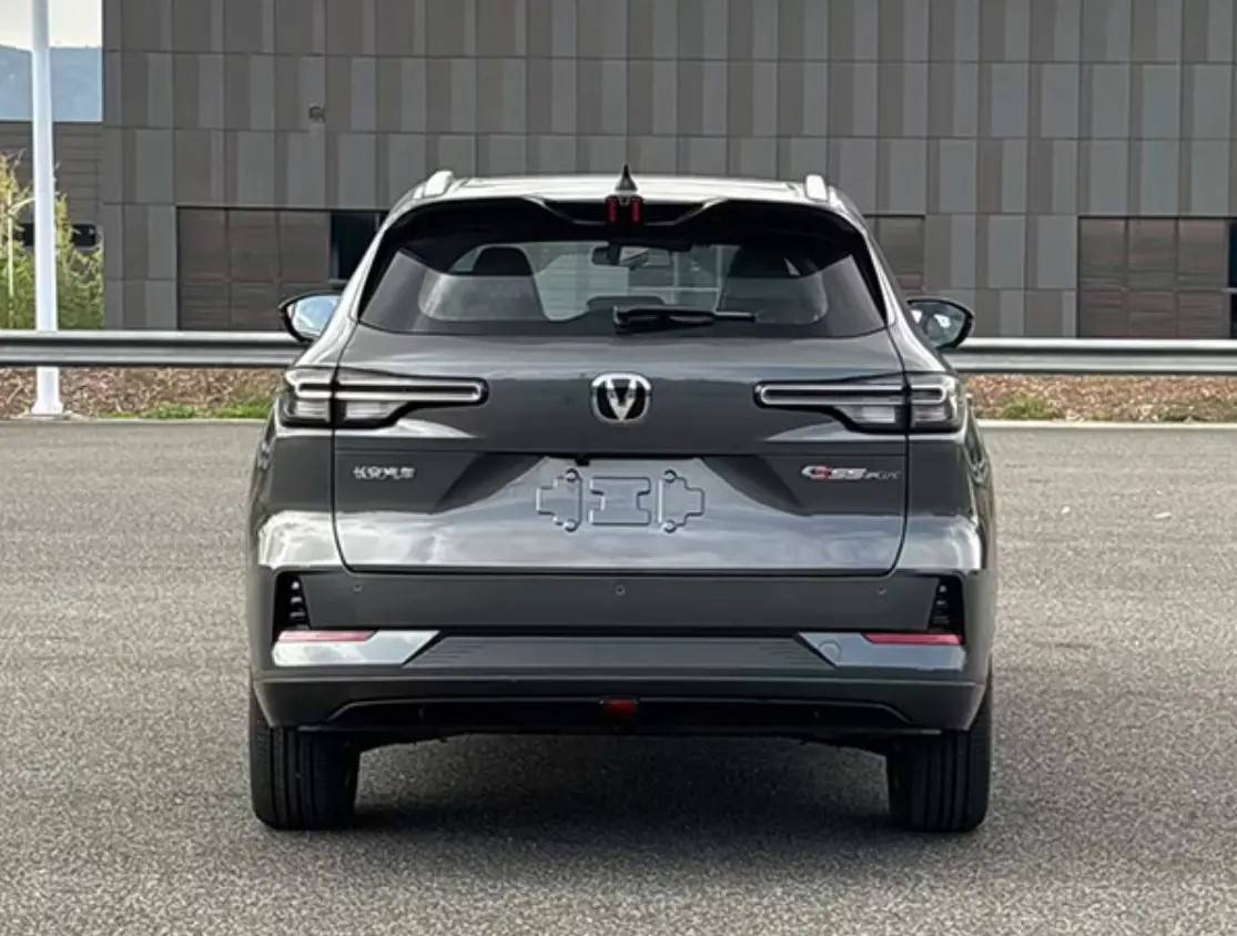 长安CS55 PLUS插混版来袭，能否借启源Q05同款动力再攀销量高峰？_搜狐汽车_搜狐网