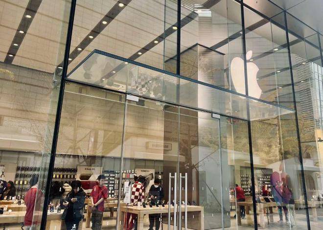 iPhone13跌破3000元！苹果吃国补扩容首波红利，在华份额下滑能否扭转_中国_市场_手机