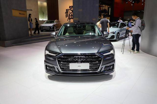 都是30多万，买一汽还是上汽的？奥迪A7L/A6L对比_搜狐汽车_搜狐网