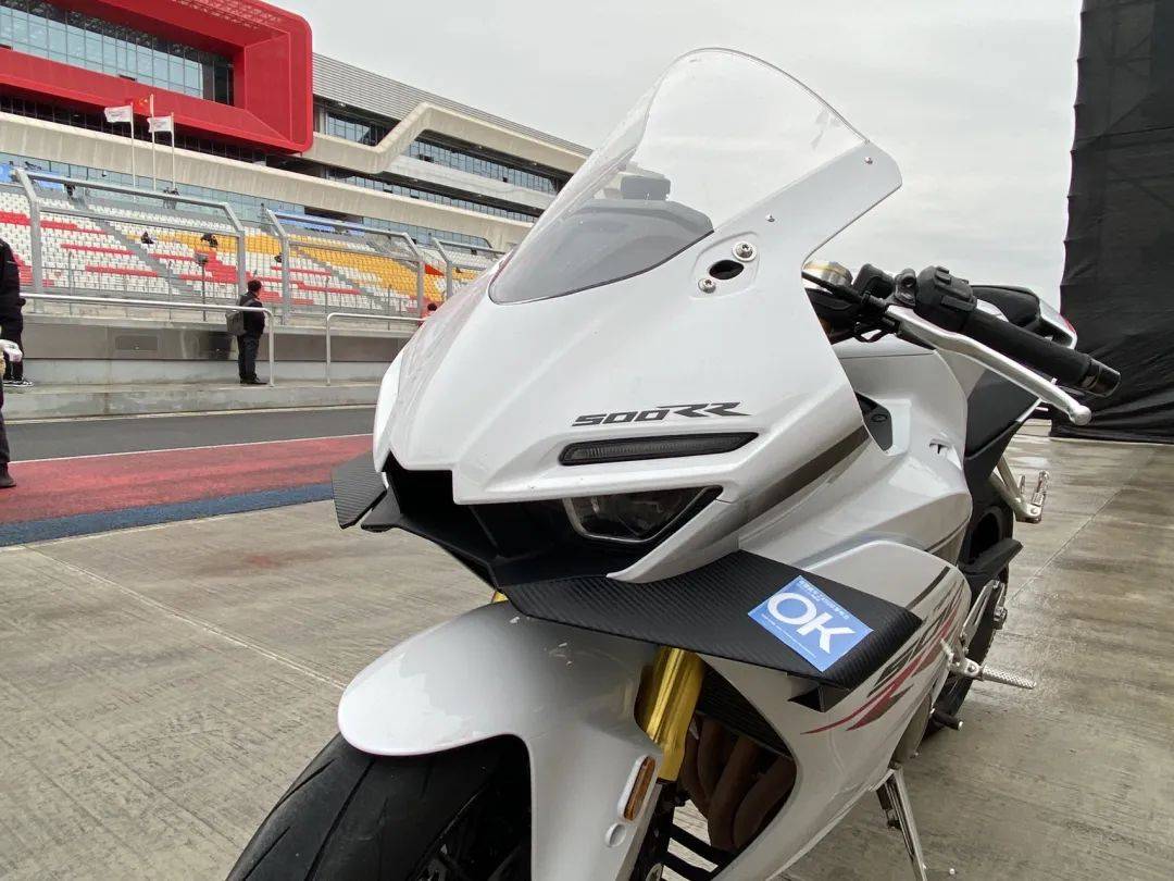 27980起，张雪机车500RR价格官宣！以热爱铸就国产仿赛新高度_搜狐汽车_搜狐网