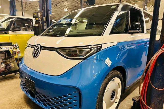 不足30W续航600KM，大众ID.BUZZ纯电MPV驾临_搜狐汽车_搜狐网