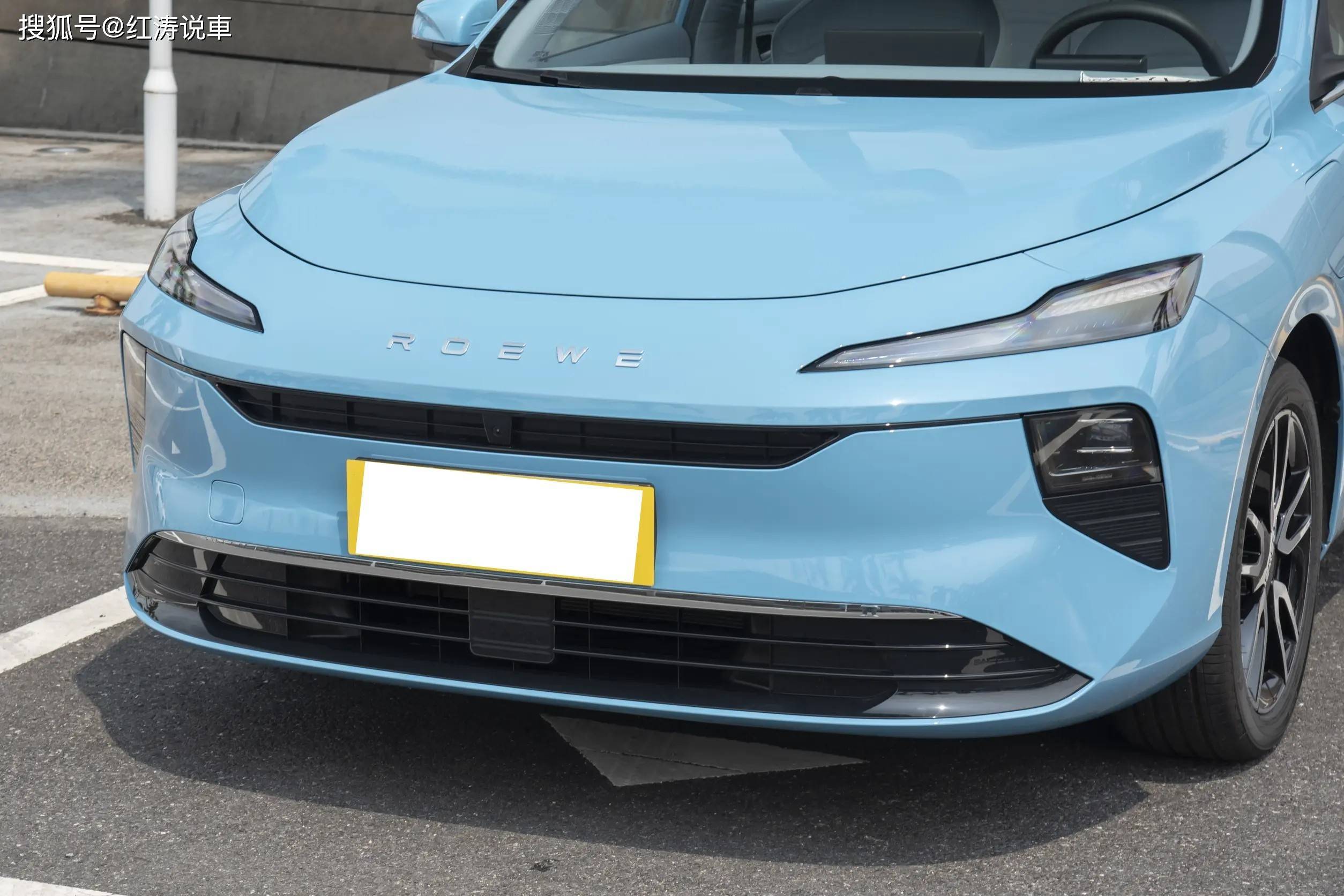 荣威D6来袭，纯电轿车新选择，能否撼动比亚迪秦PLUS EV地位？_搜狐汽车_搜狐网