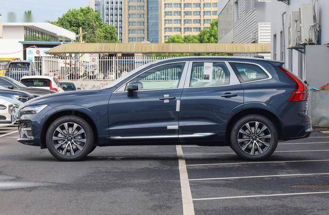 沃尔沃全新XC60亮相，颜值智能双升级，能否撼动BBA地位？_搜狐汽车_搜狐网