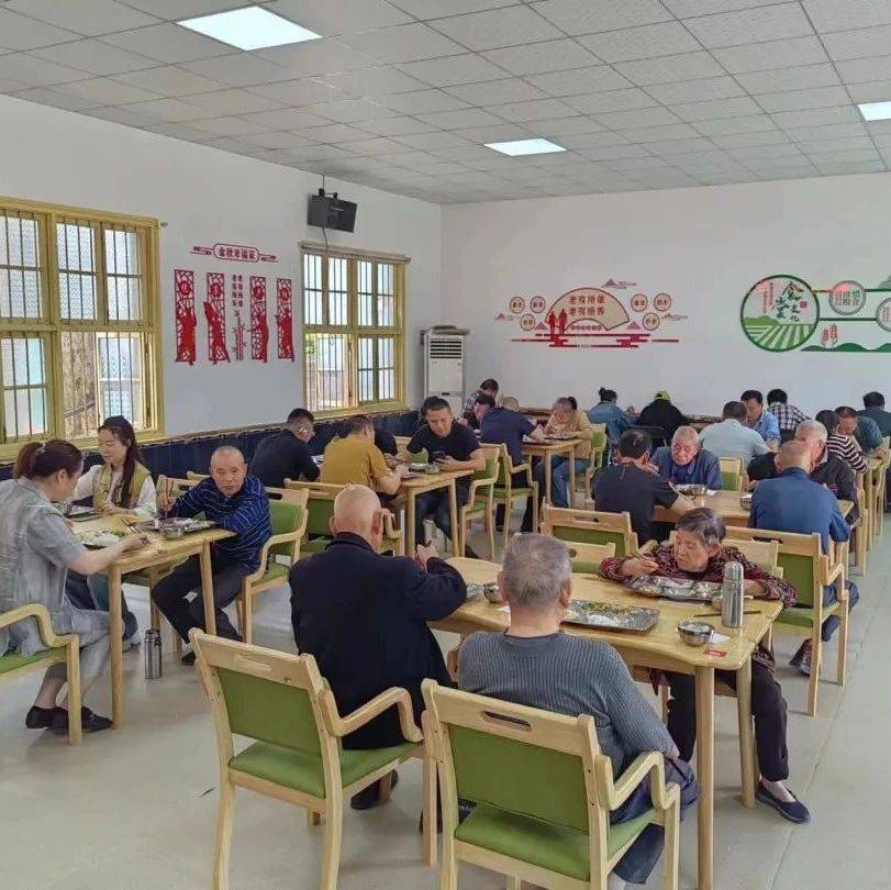 【服务管理】老年食堂烹出幸福味道——望城首个农村老年公益食堂启动运行，5元可享暖心自助餐养老乡村 1538