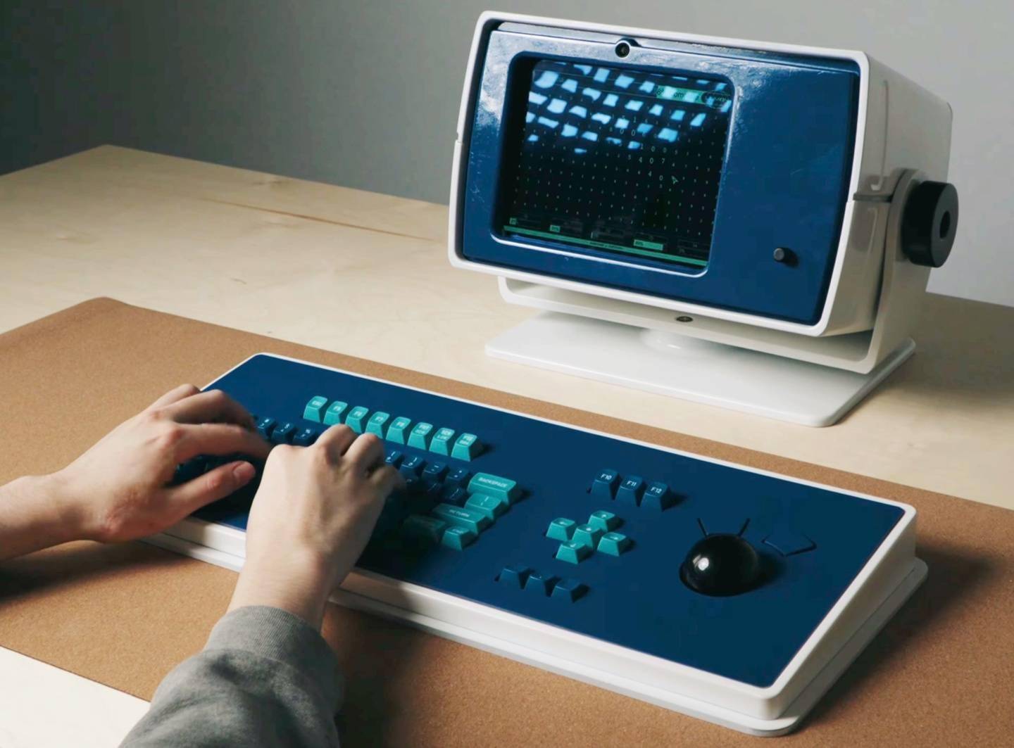 《人生切割术》同款键盘来袭！Atomic Keyboard众筹价最低399美元_Dasher_满足用户_布局