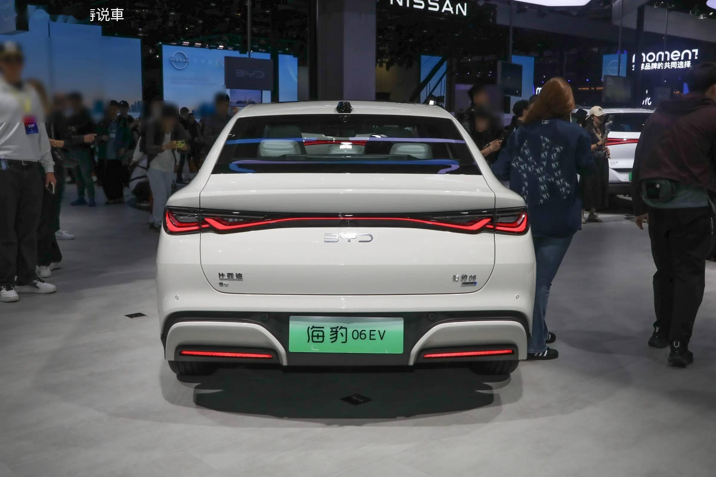 比亚迪海豹06EV来袭：纯电中型轿车新宠，智驾系统成亮点_搜狐汽车_搜狐网