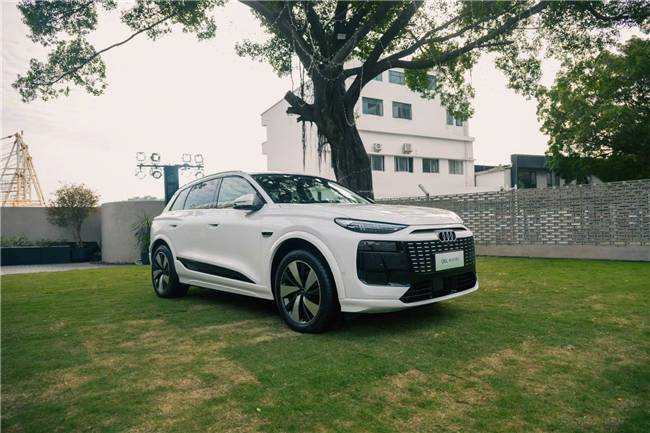 PPE平台+华为乾崑智驾，奥迪Q6L e-tron如何定义豪华电动新标杆？_搜狐汽车_搜狐网