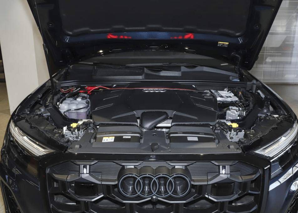 2025款奥迪Q7新车型登场！采用2.0T+8AT_搜狐汽车_搜狐网