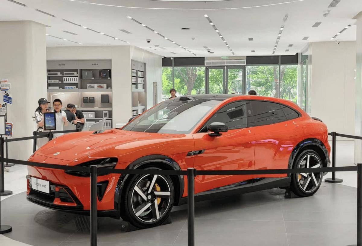 小米YU7中大型SUV即将上市，五座配置引关注，价格成最大悬念？_搜狐汽车_搜狐网