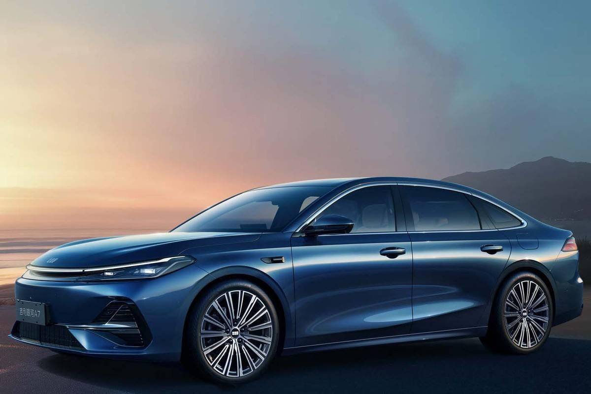 吉利下半年新车大放送：银河A7、M9及豪越R7，哪款能打动你？_搜狐汽车_搜狐网