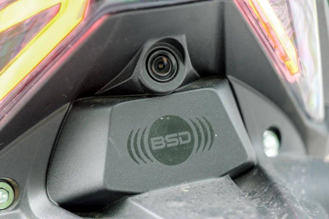 到手价22988元！赛科龙RT5实车体验报告_搜狐汽车_搜狐网