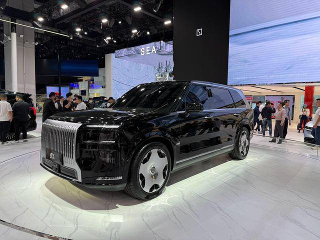 预售价相差6万多 蔚来ES8和极氪9X怎么选？_搜狐汽车_搜狐网