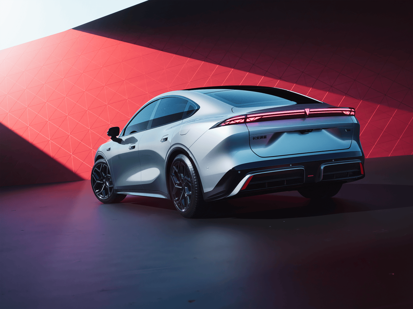 深蓝L06即将亮相！提供增程和纯电动 定位中型车_搜狐汽车_搜狐网