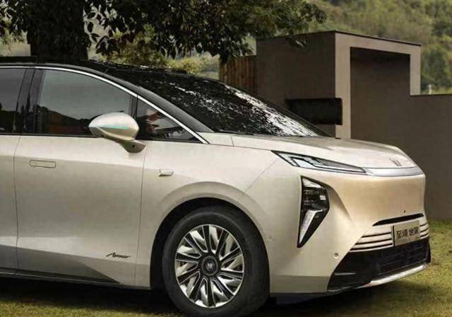 至境世家广州车展亮相，中大型MPV，媲美埃尔法，剑指理想MEGA！_搜狐汽车_搜狐网