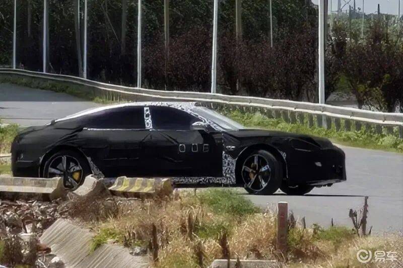 小米汽车2026年大招不断！三款新车曝光，YU9/YU7 GT/SU7 L即将发布！_搜狐汽车_搜狐网