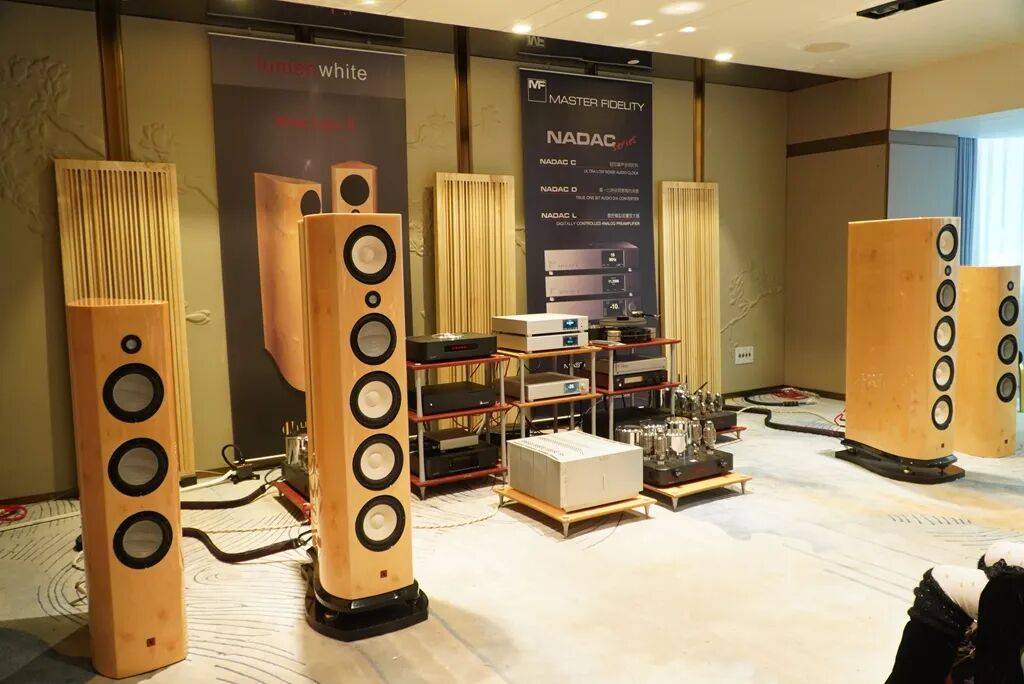 趋近模拟音质的数字播放系统——立敏音响携加拿大MASTER FIDELITY NADAC系列闪耀登场_王斐光_赖英智_视听