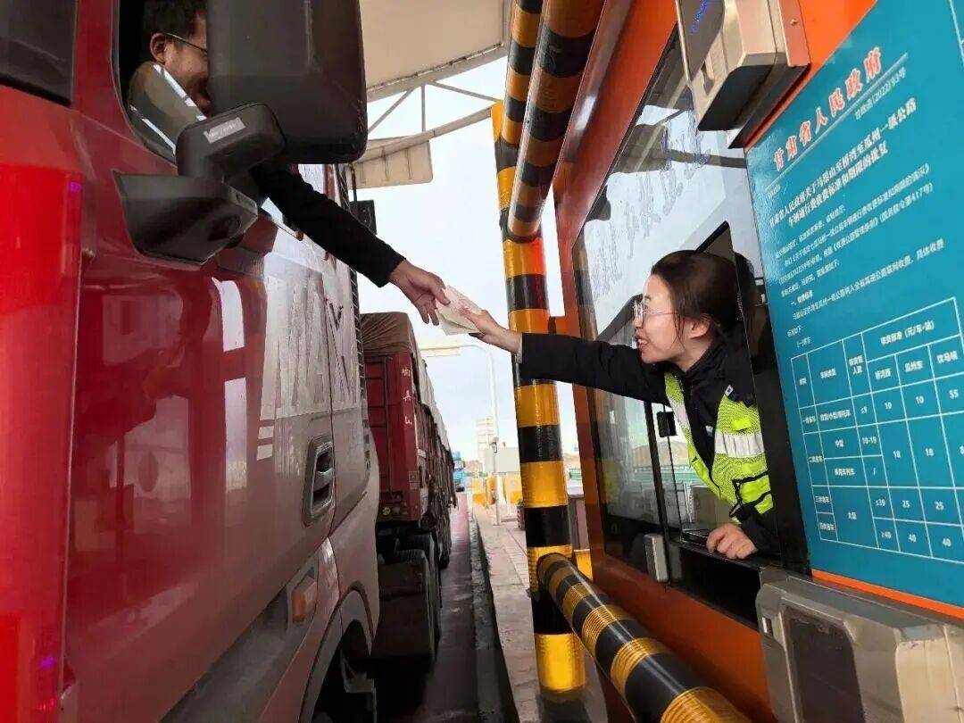 丝路通衢处 匠心筑温情——省公交建集团交响丝路运营分公司以优质服务护航丝路畅行_司乘_车辆_养护